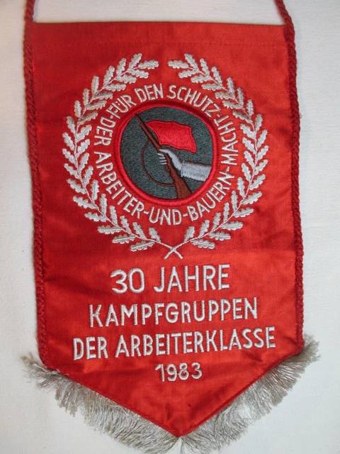 BRODÉ DDR FANION Berlin Kampftruppen Kampfappell 30 Années 1983 Nva EUR ...