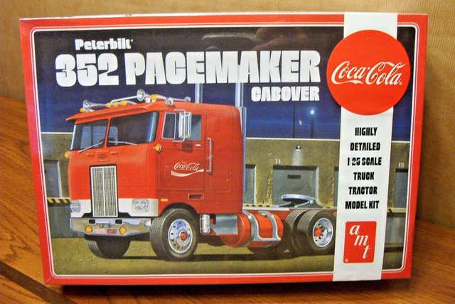 KIT MODÈLE AMT Peterbilt 352 Pacemaker Cabover Coca-Cola Échelle 1/25 ...