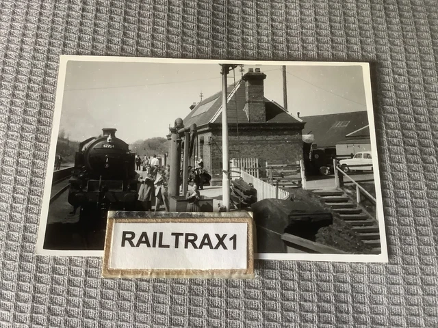 RAILWAY PHOTOGRAPH - 67754 At Loftus Station - 3/5/1958. (Last Day Of ...