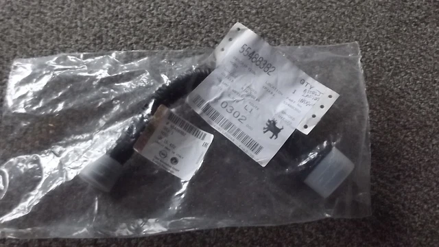 GENUINE GM OIL Cooler Inlet Hose Saab 9-5 Vauxhall 2.0 Diesel Cdti ...