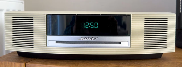 BOSE WAVE MUSIC System III con antenna e telecomando. Ottime condizioni ...