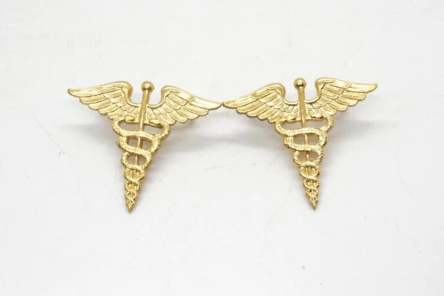 WWII ARMY MEDICAL Corps Doctor Officer Insignia Set With Original Cards ...
