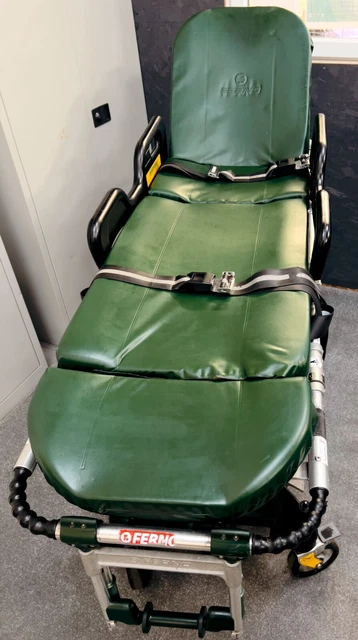 FERNO PEGASUS AMBULANCE Stretcher EUR 518,69 - PicClick DE