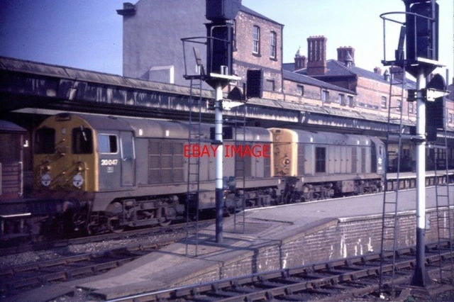 PHOTO CLASS 20 Diesel 20047 & 20045 The Dark Archive: 20047 (Still In ...