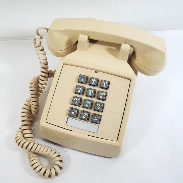 VINTAGE 1990’S ITT Traditional Push Button Corded Landline Desk Phone ...