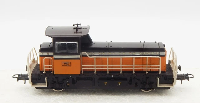 ROCO, LOCO TRACTOR Y8000 of The SNCF, IN Box Original, Ho, 2 Rails ...