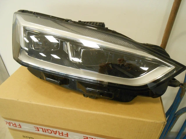 AUDI A5 S5 Xenon Matrix LED Drivers Headlight 8W6941034E 2016 2020 £300 ...