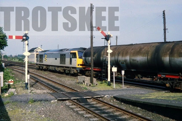 35MM SLIDE BR British Rail Diesel Locomotive 60064 Class 60 1992 ...