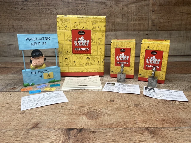 FIGURINE HALLMARK PEANUTS Mood Booth Lucy Doc Is In Ltd Ed & Étain ... FIGURINE HALLMARK PEANUTS Mood Booth Lucy Doc Is In Ltd Ed & Étain ...