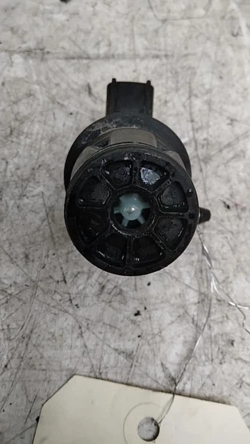 POMPE LAVE GLACE arriere TOYOTA RAV4 3 8533042030 EUR 16,39 - PicClick FR