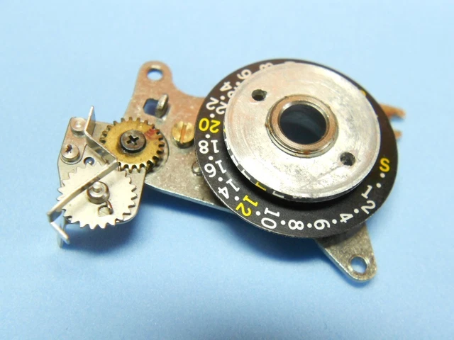 OLYMPUS OM-1 ORIGINAL Frame Counter Dial & Mechanism EUR 2,95 - PicClick FR
