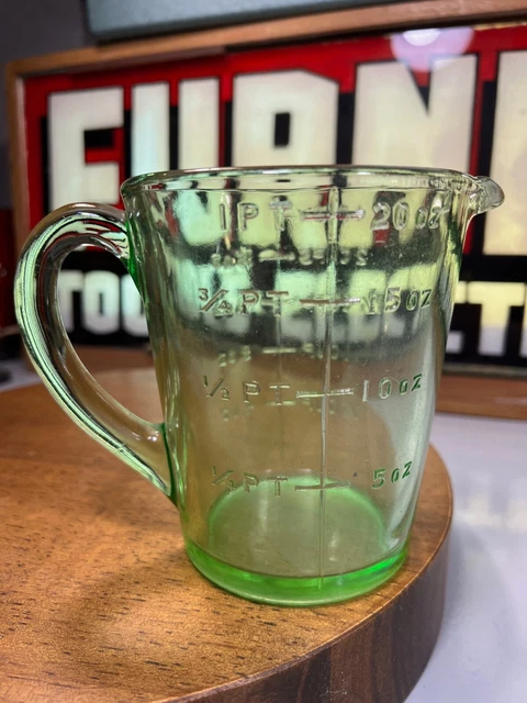 VINTAGE AUSTRALIAN 1930’S Art Deco Green Depression Glass 1 Pint Jug ...