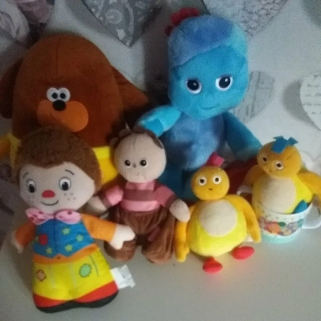CBEEBIES TALKING SOFT Toy Bundle Hey Duggee, Mr Tumble Iggle Piggle £20 ...
