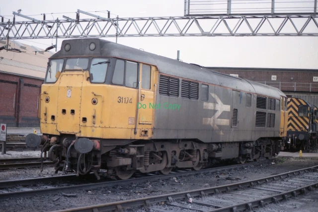 A1 35MM NEGATIVE Class 31 31174 Longsight c.1991 £2.90 - PicClick UK