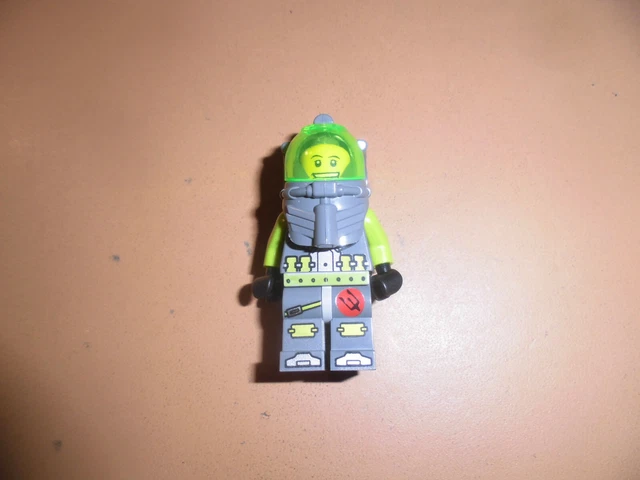 LEGO MINIFIGURE ATLANTIS Diver Bobby from 8072 8058 fn33 £2.13 ...