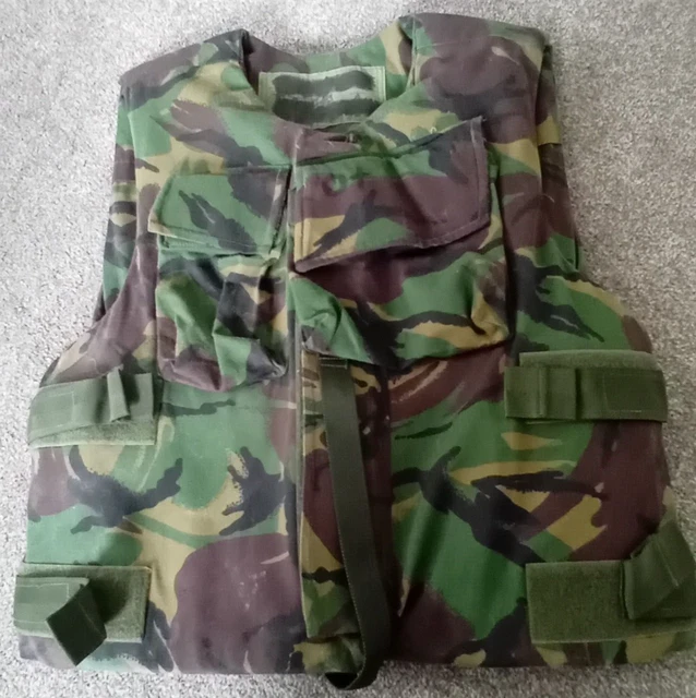 BODY ARMOUR WITH FILLER INSERT - BRITISH ARMY SURPLUS FLAK JACKET ...