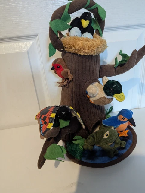 THE PUPPET COMPANY Swamp Tree Hideaway With 7 seven Wildlife Finger ...