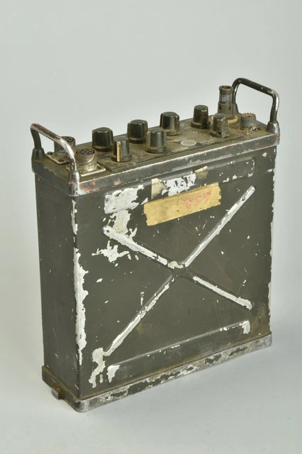 RHODESIAN ARMY SELOUS Scouts Radio Operator's Bush War SF Comms Kit ...