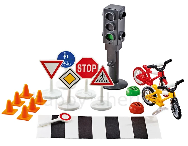 PLAYMOBIL 9812 ROAD and Safety Traffic Set Lights Bicycles Cones and ...