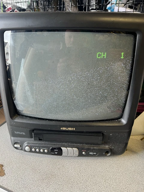VINTAGE BUSH 14& CRT TV With VHS Recorder BTV17 Retro Gaming,Working £37.12 - PicClick UK