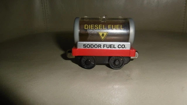 THOMAS THE TANK Engine Take and Play - Sodor Fuel Wagon £3.99 - PicClick UK