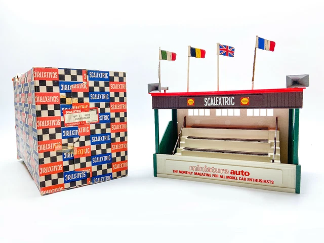 VINTAGE SCALEXTRIC GRANDSTAND building A/209 in original box EUR 51,80 ...