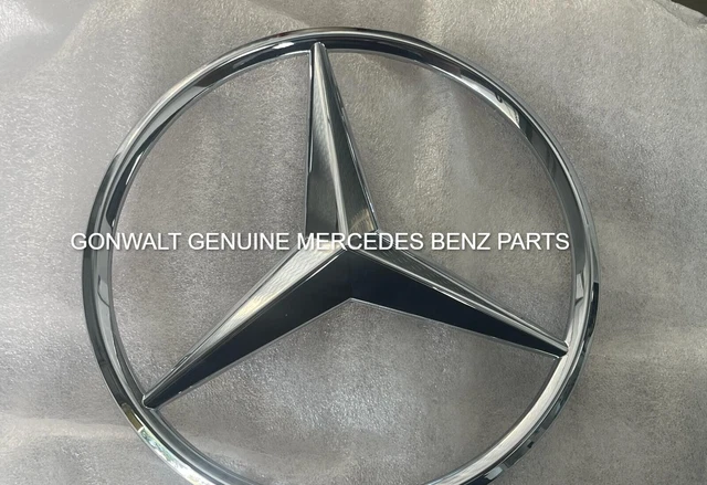 MERCEDES BENZ GENUINE G63 AMG G550 2019-2023 Front Grille Emblem OE ...
