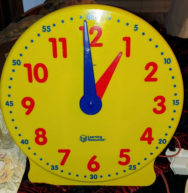 LEARNING RESOURCES BIG Time Student Clock Teaching & Demonstration ...