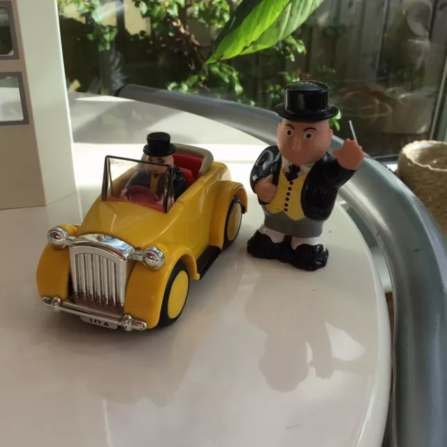 THOMAS TANK ENGINE Sir Topham Hat Fat Controller Car Golden Bear 2001 £ ...