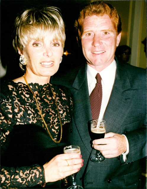 ALAN BALL AND his wife, Lesley. - Vintage Photograph 2520317 £10.43 ...