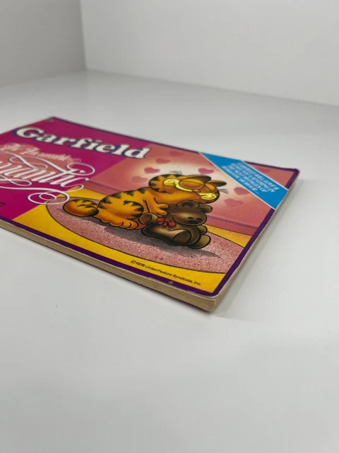 GARFIELD THE INCURABLE Romantic comic book vintage Jim Davis 1986 ...