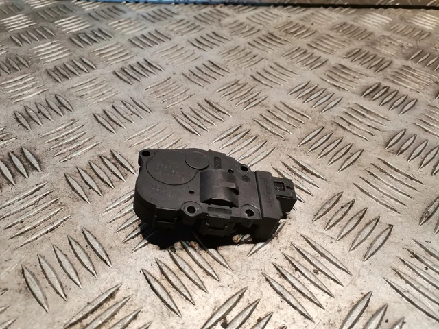 MERCEDES-BENZ S 550 W221 Air Flap Motor 2218200042 EUR 11,94 - PicClick DE