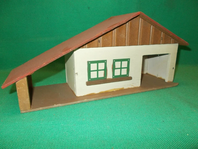 TRIANG MINIC PRE-WAR GARAGE SERVICE STATION Rare 1st. Series 1936 ...