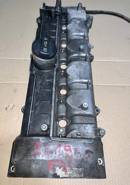 CACHE CULBUTEUR MERCEDES Classe E 270 W211 Sprinter A6120160805 EUR 280 ...