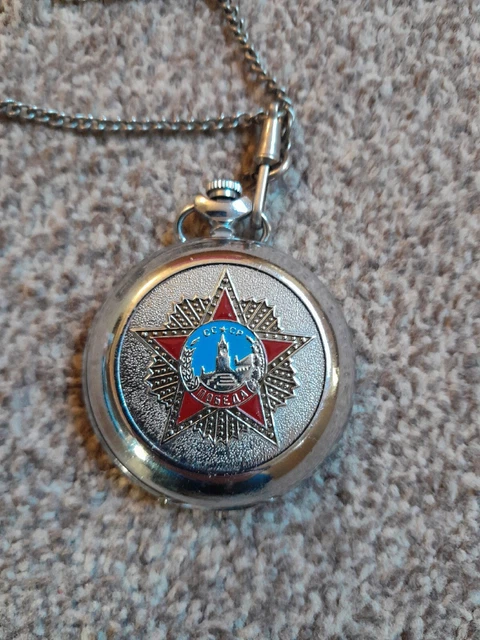 VINTAGE RUSSIAN MOLNIJA Pocket Watch 1941-1945 Commemorative, Wind-up ...