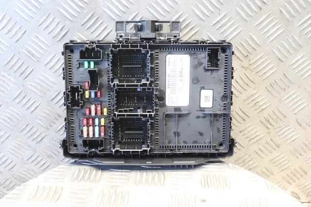FORD KUGA MK3 St-Line Bcm Body Control Module Lu5T-15604-Bjge 2020-2024 ...