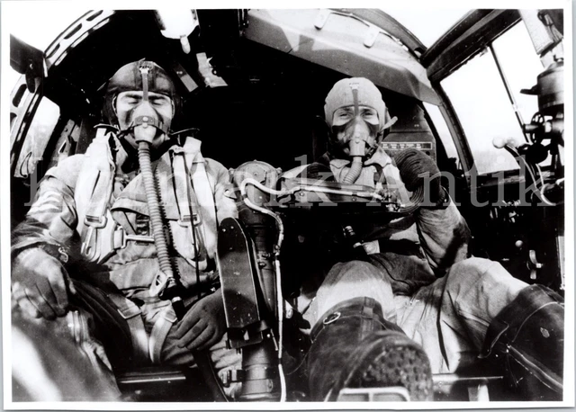 S710 FOTO WEHRMACHT Archiv Repro Luftwaffe Flugzeug He111 Ju88 Cockpit ...