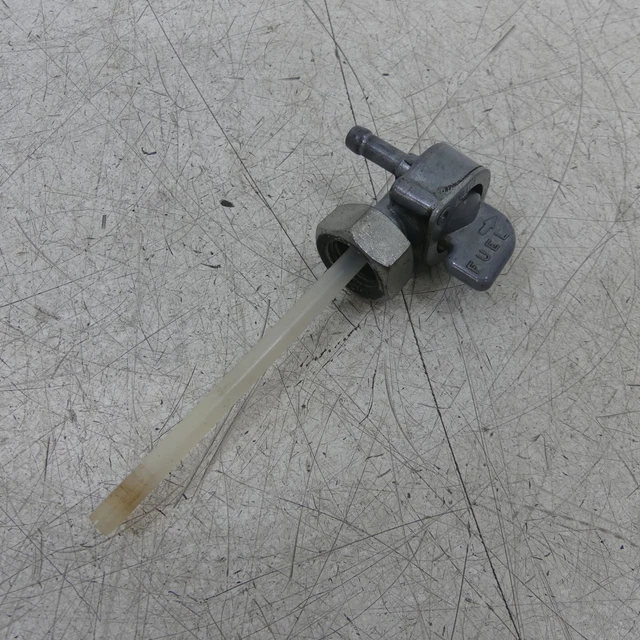 HONDA CB 650 RC03 EZ:79 Benzinhahn Benzintank B4081 EUR 69,00 - PicClick DE