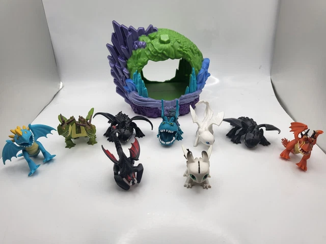 HOW TO TRAIN Your Dragon Httyd - Light Up Cave & Mini Dragons Figures £ ...