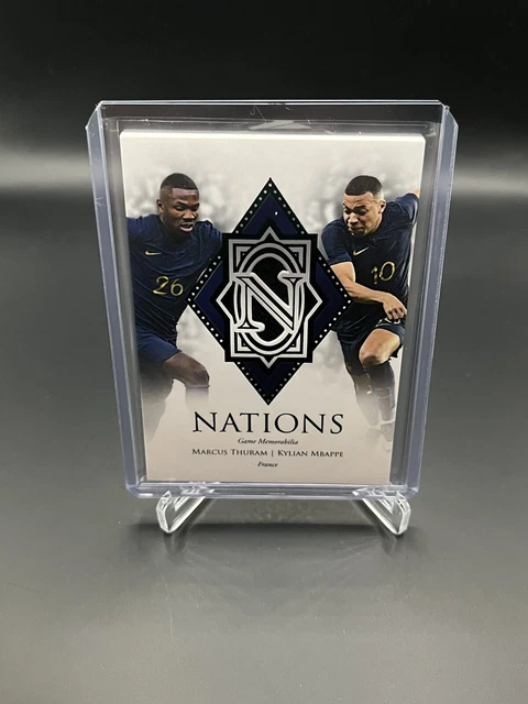 2023 FUTERA UNIQUE World MARCUS THURAM KYLIAN MBAPPE gioco usato patch #9/15 EUR 78,14 - PicClick IT
