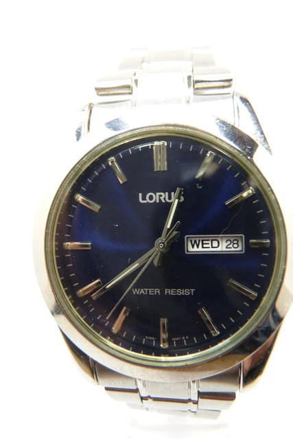 VINTAGE LORUS WATCH Date month and time made by Seiko £19.99 - PicClick UK