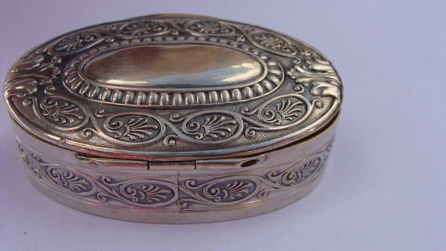 ANCIENNE PETITE BOÎTE En Argent Massif EUR 100,00 - PicClick FR