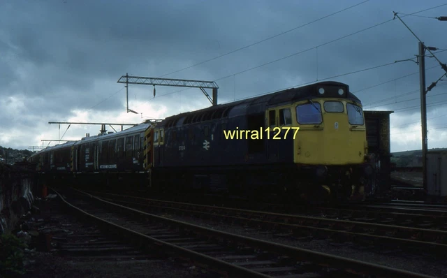 ORIGINAL RAILWAY SLIDE Class 27 27014 at Dumbarton Central £2.50 ...
