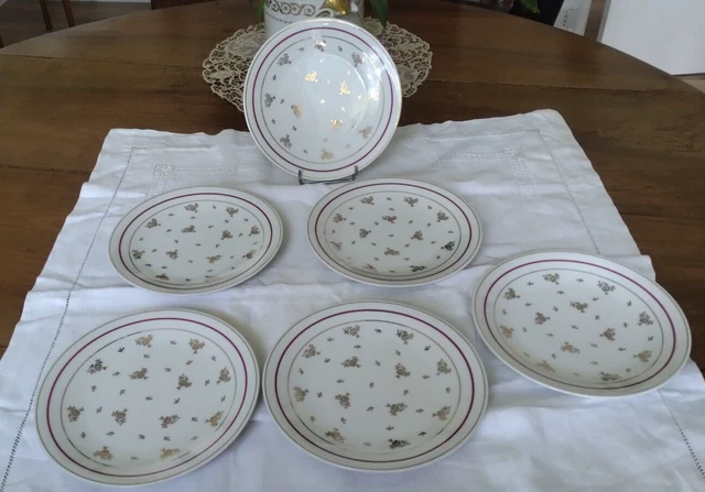 6 ASSIETTE DESSERT porcelaine Limoges Raynaud fleur doré filet rouge et ... 6 ASSIETTE DESSERT porcelaine Limoges Raynaud fleur doré filet rouge et ...