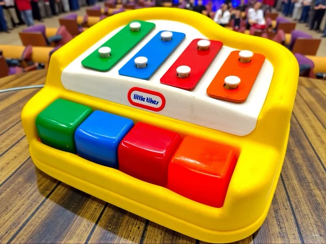 VTG LITTLE TIKES Tykes Tap A Tune 4 Key Mini Xylophone Piano Yellow ...