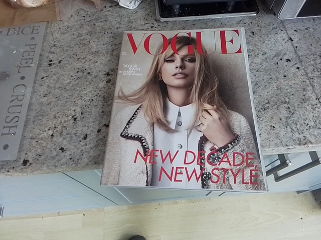 BRITISH VOGUE MAGAZINE January 2020 Taylor Swift £10.00 - PicClick UK