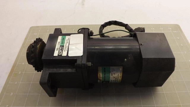 ORIENTAL MOTOR 5IK60RGU-CFP 5GU120K Speed Control Motor w/ Gear Head ...