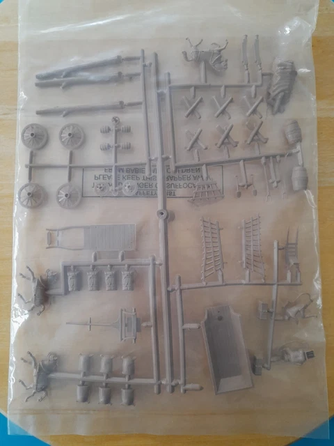 AIRFIX 1/72 WATERLOO FARMHOUSE ACCESSORIES Napoleonic figures/Wagons ...