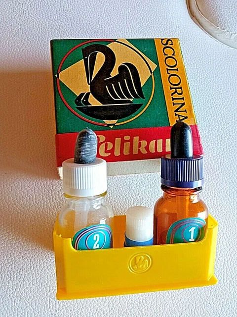 COLLEZIONISMO SCOLORINA PELIKAN risalente anni 50 con due flaconcini in ...