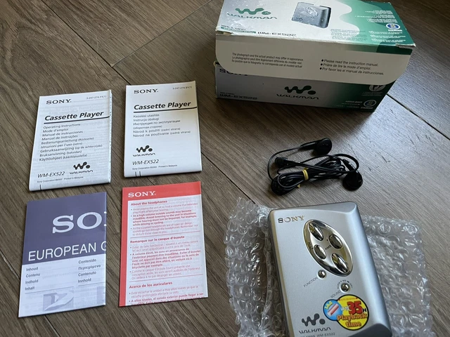 VINTAGE SONY WALKMAN Personal Stereo Cassette Player Silver WM-EX522 ...